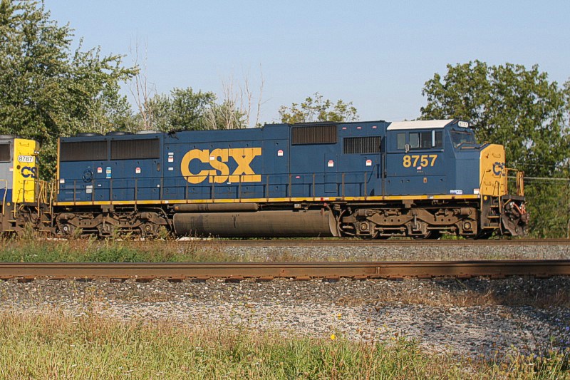 CSX 8757